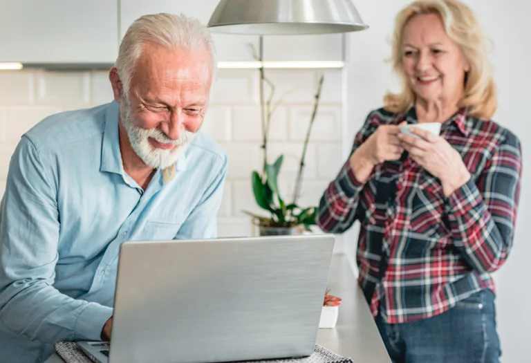 Internet for seniors | MATE